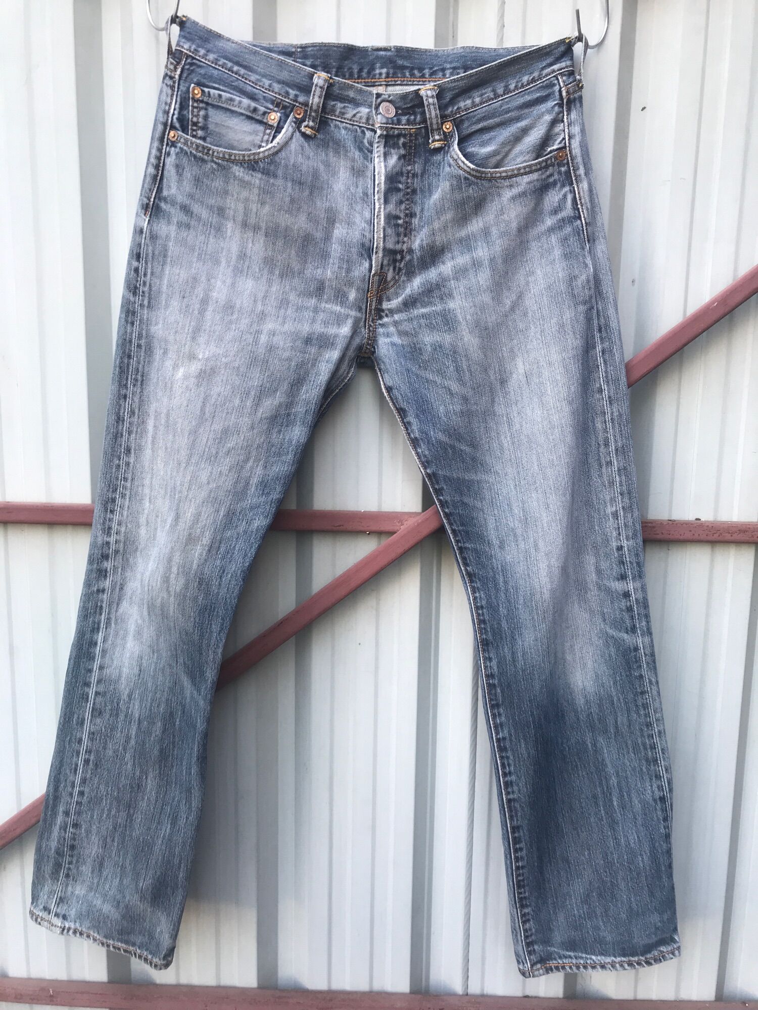 กางเกงยีนส์ Levi’s 501 Made In Turkey เอว31-32” ยาว39” เป้ามาขา28” มีปะ ...