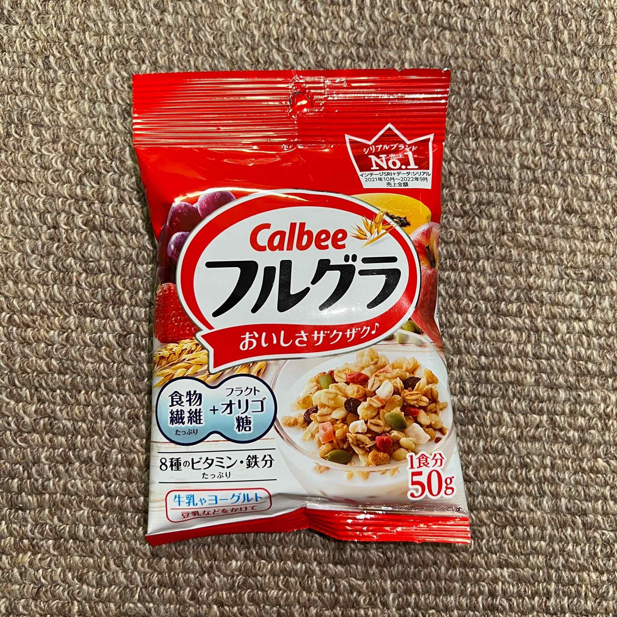 พร้อมส่ง Calbee กราโนล่า ซีเรัยลธัญพืช 50กรัม - fromjapan.bychls - ThaiPick