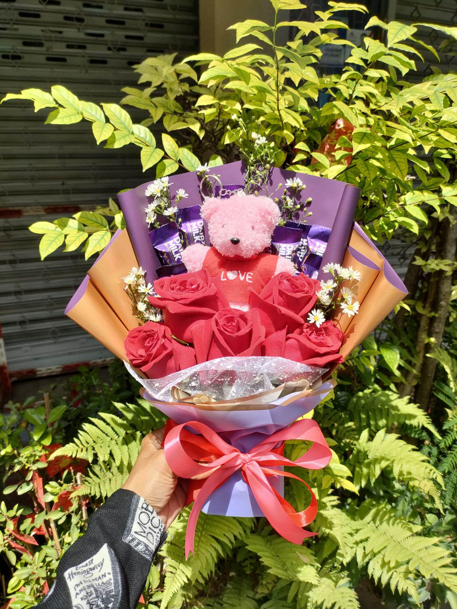 chocolate bouquet Teddy Bear key chain bouquet anniversary gift ...