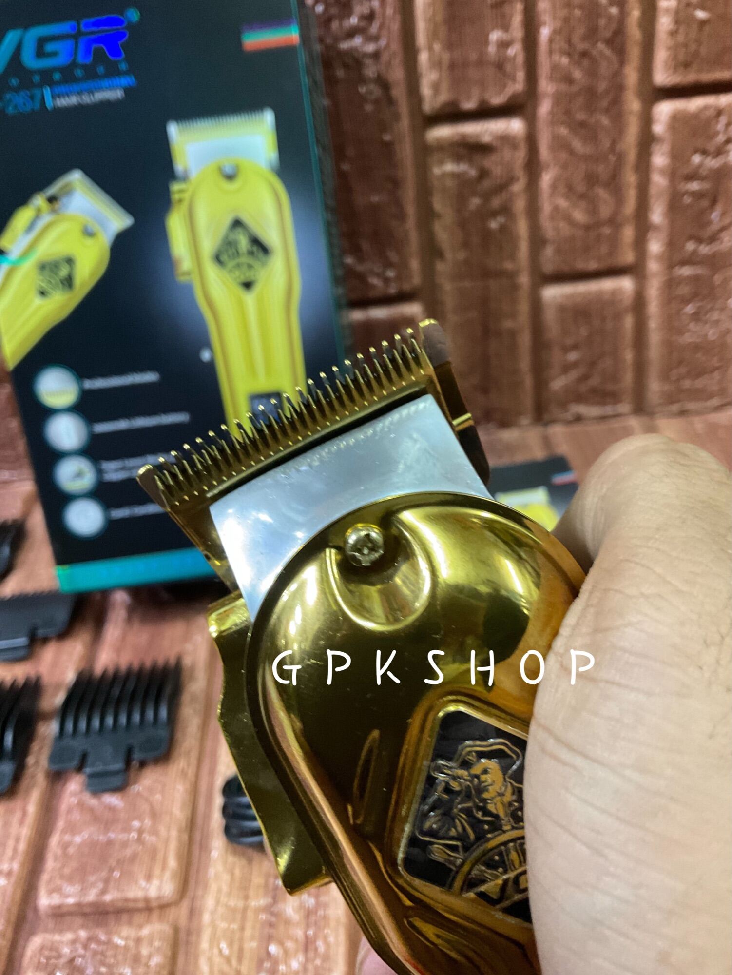 VGR V-267 USB ชาร์จเครื่องตัดผมไฟฟ้า LCD LCD เครื่องเล็มขนผม 2000mAh ใช้ 150 นาที หัวโกนแบบปรับ ...