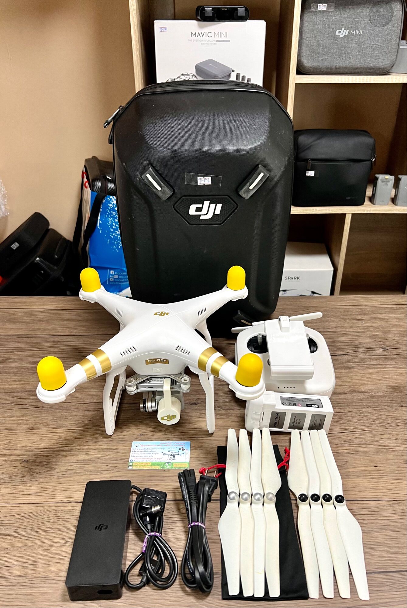 Dji Phantom 3 pro สภาพสวยมากมากอุปกรณ์ครบพร้อมใช้งาน รหัส TD-201 - ทีดี ...