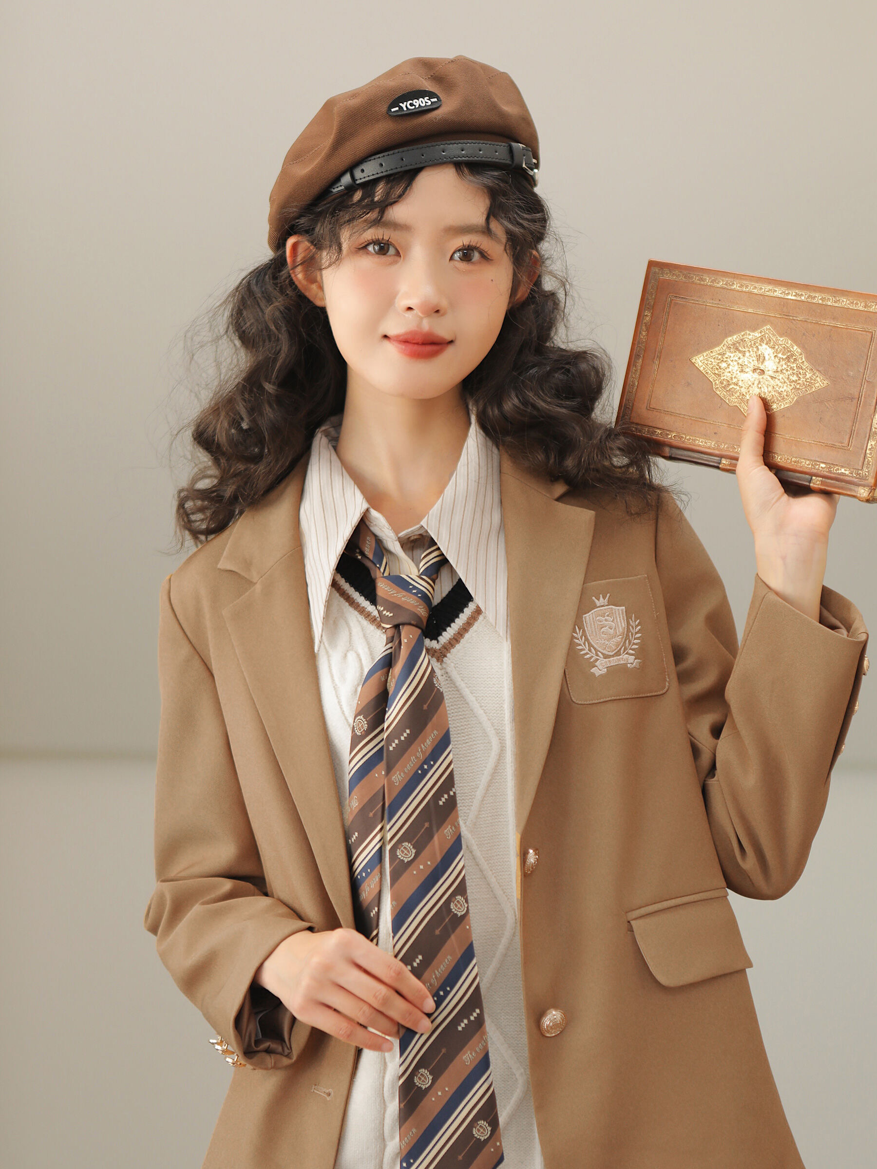 Ling Jiu เสื้อเบลเซอร์สไตล์ลำลองแนวสคูลแบบใหม่ปี2024เสื้อสีเสื้อสูทตัว ...