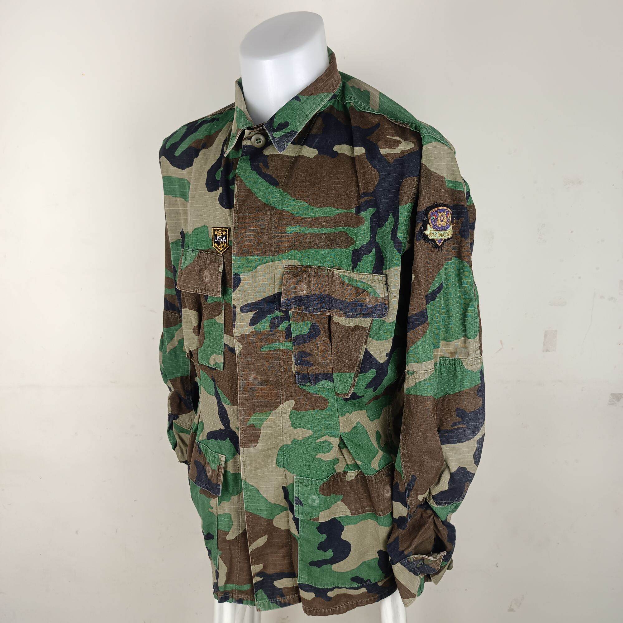 Y105 เสื้อกองทัพสหรัฐ(ของแท้) อก44ลายWoodland ผ้าก้างปลาแก้ทรงมา(อ่าน ...