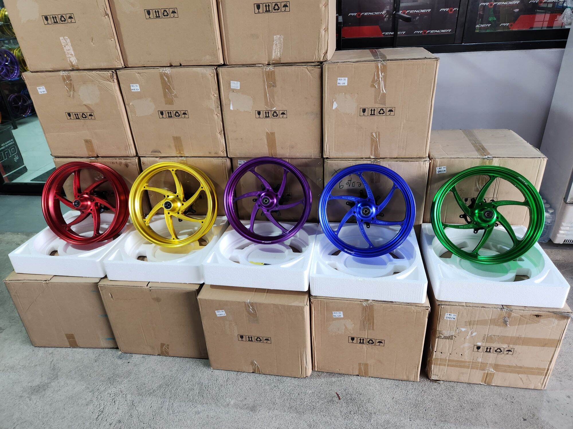 ล้อ GP racing ใส่ forza350 xmax adv350 แถมจุฟแต่ง มูลค่า 400 บาท