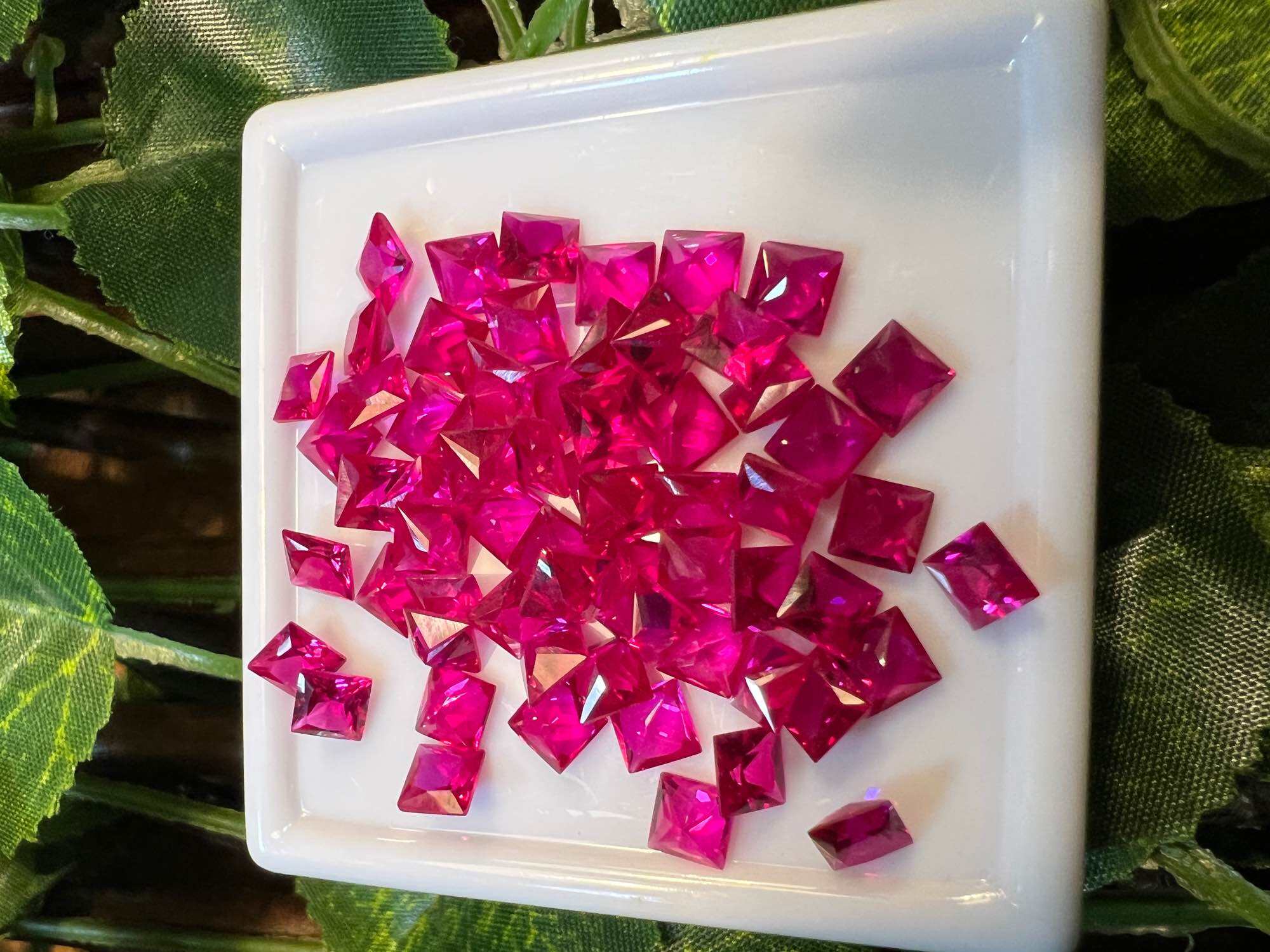 SQUARE 4.50X4.50MM 4 PCS CORUNDUM RUBY SYNTHETIC RED LAB CREATED COLOR ...