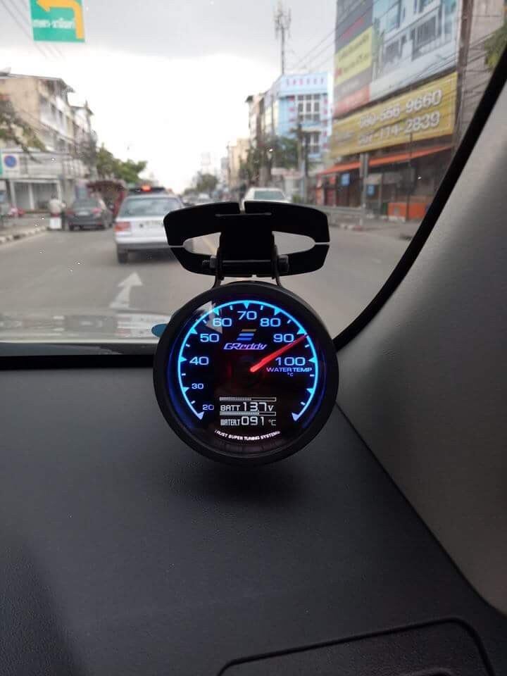 เกจ Greddy วัดความร้อนหม้อน้ำ เปลี่ยนสีได้ 7 สี มีค่าวัดโวลท์แสดงบนหน้า ...