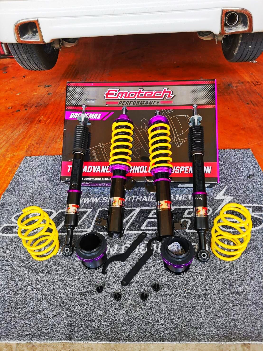 โช้คสมรระนะสูง Emotech ระบบโมโน ปรับ 30 ระดับ ใช้โค้ดลดอีก 2000 ตรงรุ่น ...