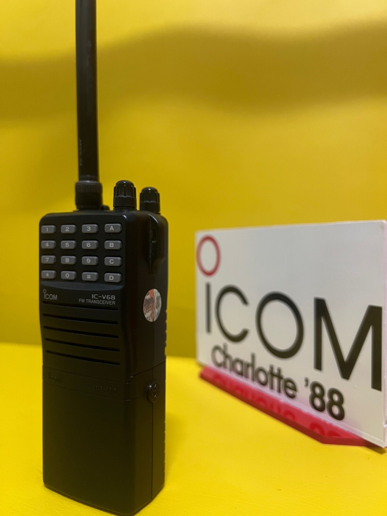 ICOM IC-V68. วิทยุสื่อสารเก่าญี่ปุ่นนำเข้า สำหรับสะสมหรือใช้งาน Made in ...