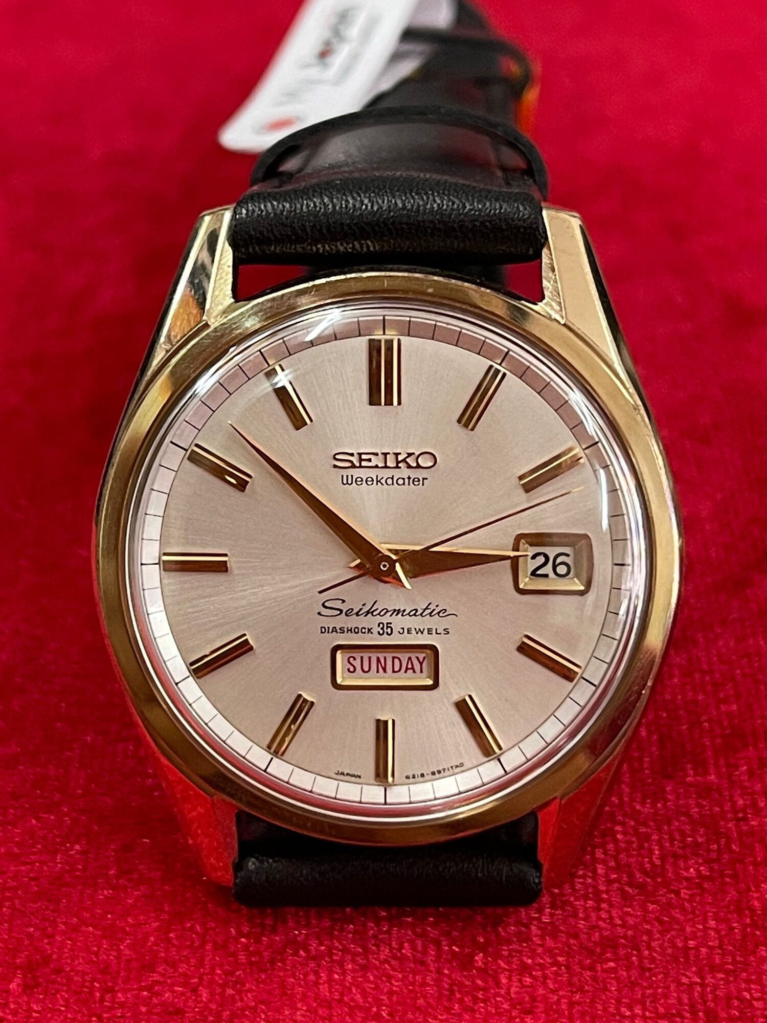 Seiko Weekdater Seikomatic Diashock 35 jewels Automaticฝาหลังปาโลมาสวม ...