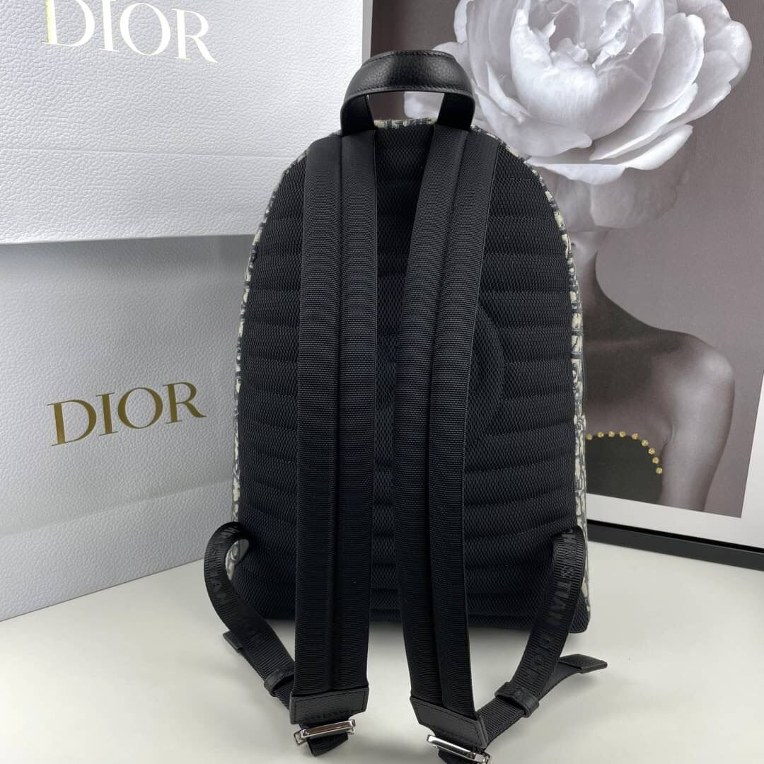 CD backpack เกรด vip Size ยาว30cm สูง42cm - Ladybrandname - ThaiPick