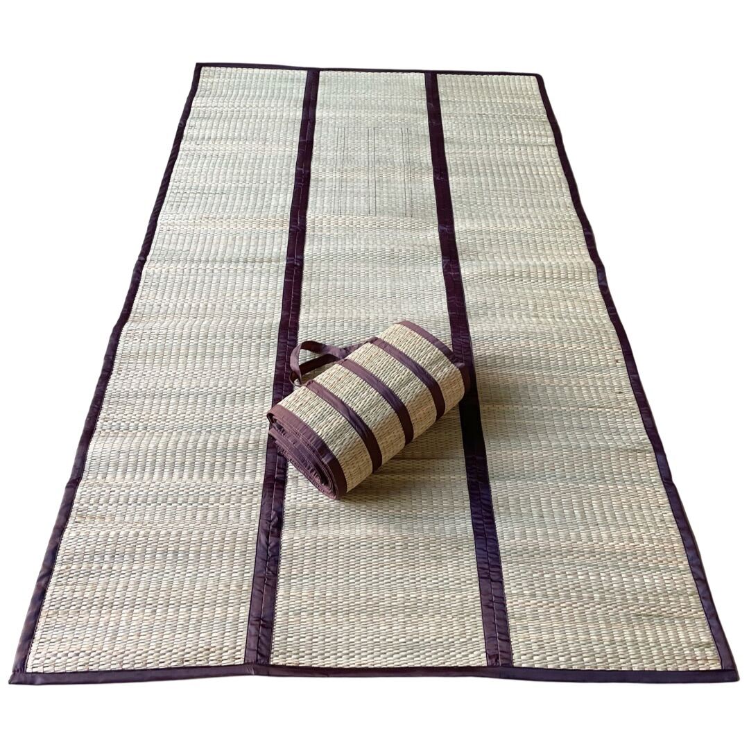 เสื่อกกทอมือแบบพับ ทอทั้งลำต้น สีธรรมชาติไร้สารเคมี ทนทานนานกว่า 10 ปี ...