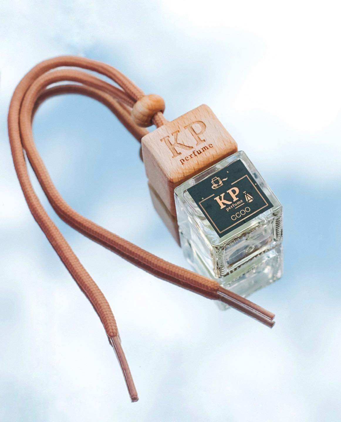 น้ำหอมติดรถยนต์ KP PERFUME - ล้านน้องใบเฟิน888 - ThaiPick