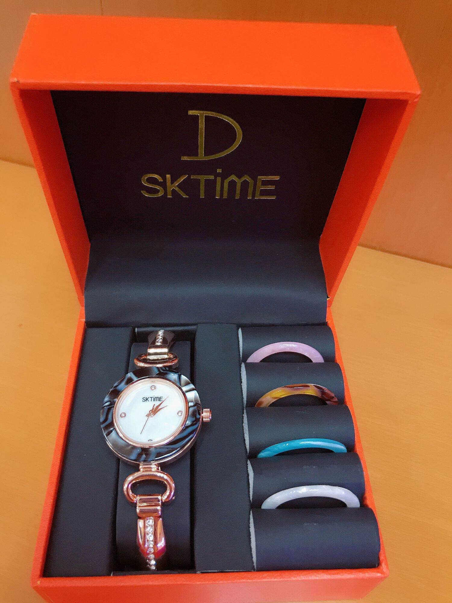 นาฬิกาข้อมือผู้หญิง SK Time แบบสร้อยเปลี่ยนหน้าปัดได้ถึง 5 สีพร้อมกล่อง ...
