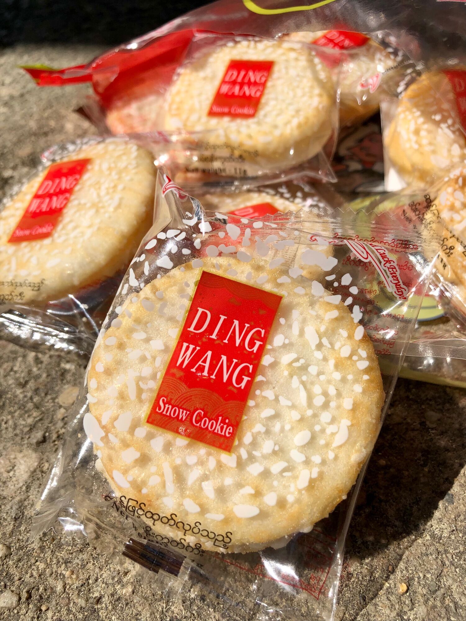 โดโซะพม่า คุ้กกี้หิมะ (ยกลัง 30 แพค) Dingwong snow cookie & rice cookie ...