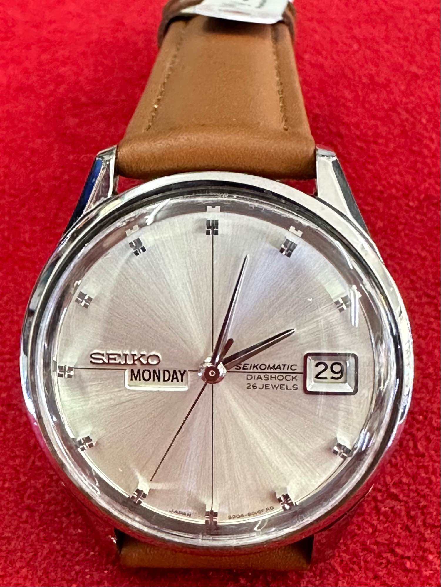 SEIKO SEIKOMATIC DIASHOCK 26 Jewels Automatic ตัวเรือนสแตนเลส นาฬิกา ...