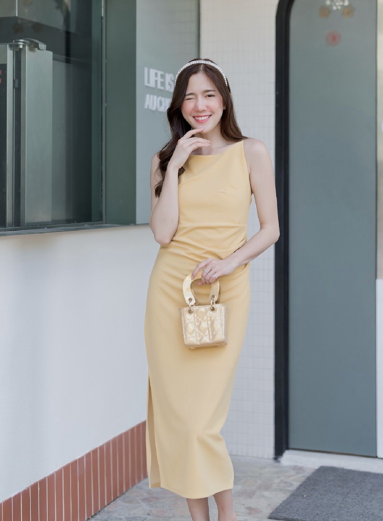 Lady LADE Kloset เดรสยาวสีเหลือง เดรสเลดี้ ชุดสีเหลืองออกงาน ชุดเพื่อน ...