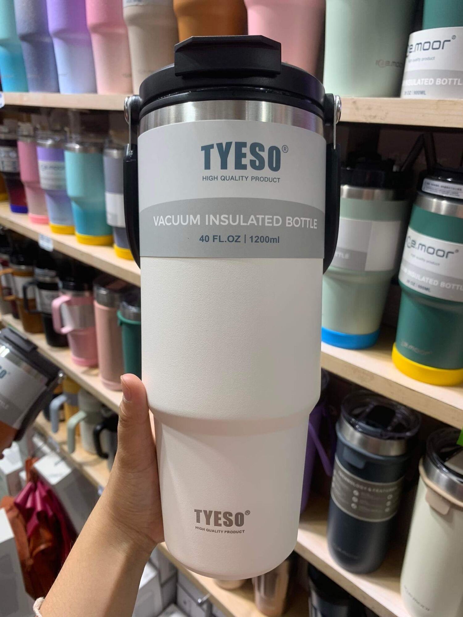 พร้อมส่ง แก้วเก็บความเย็น Tyeso แบบใหม่มีที่จับ หูหิ้ว แก้วกาแฟ แก้วสแตนเลส304 ขนาด 40 Oz ...