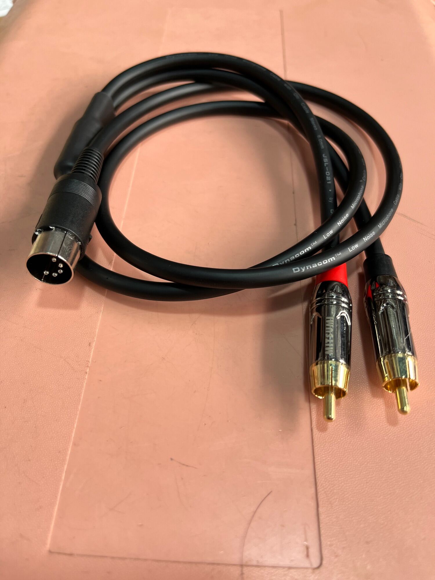 สายDin5pin/midiออกจากเครื่อง-RCA L/RทำจากสายชีลสเตอริโอDynacom | Lazada ...