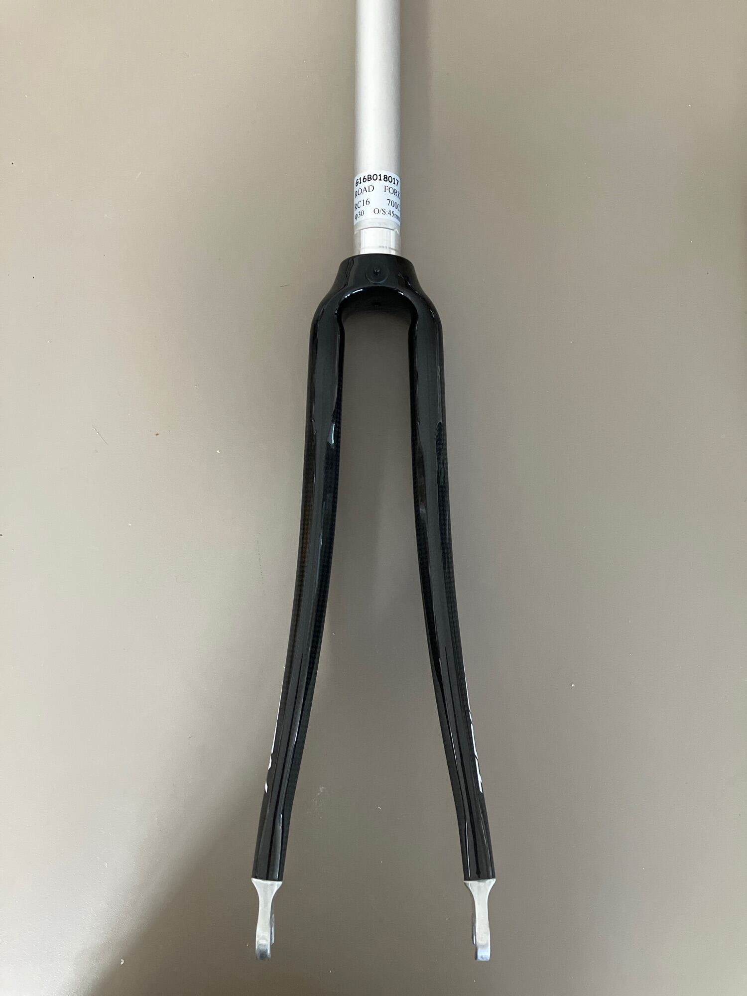 ตะเกียบจักรยาน เสือหมอบ คาร์บอน Trigon ริมเบรค ซางตรง 30 มิลลิเมตร อ๊อฟ ...