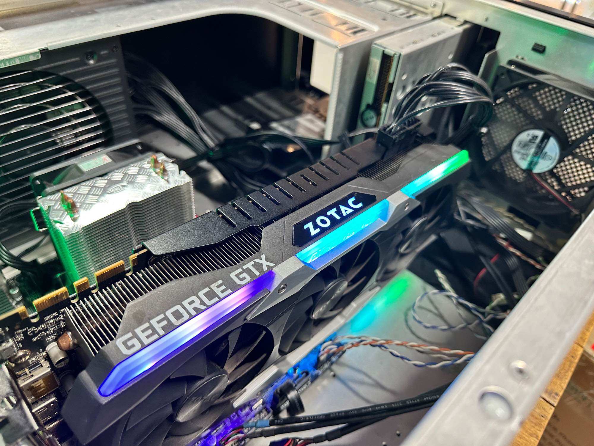 การ์ดจอ/VGA GTX1080ti 11gb oc 3พัดลม มือสองจ้า | Lazada.co.th