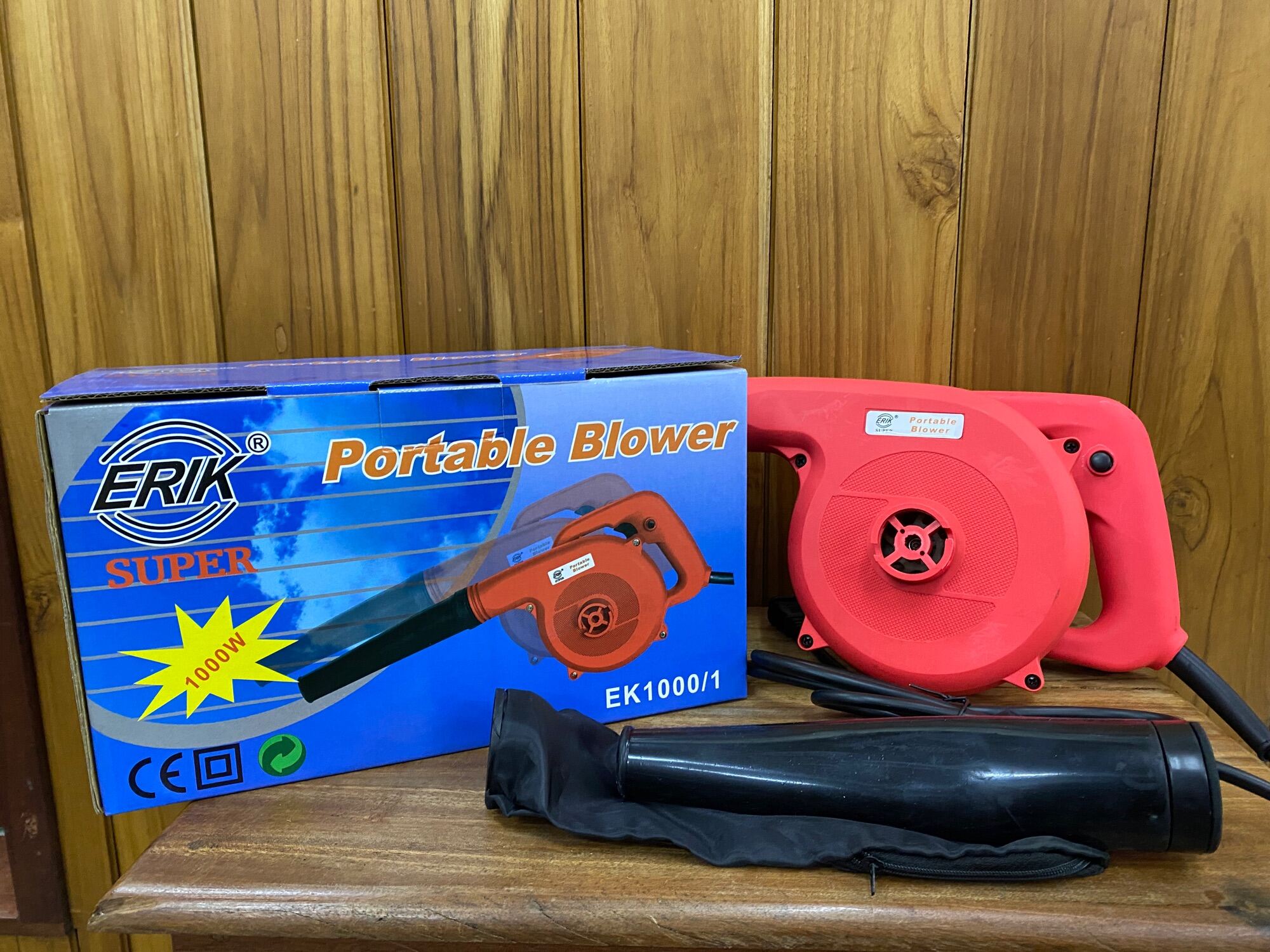 เครื่องเป่าลม Blower Eric EK-1000 /1 ใช้สำหรับเป่าลมทั่วไป เป่าไล่น้ำ เป่าใบไม้ เป่าฝุ่น -1000W ...