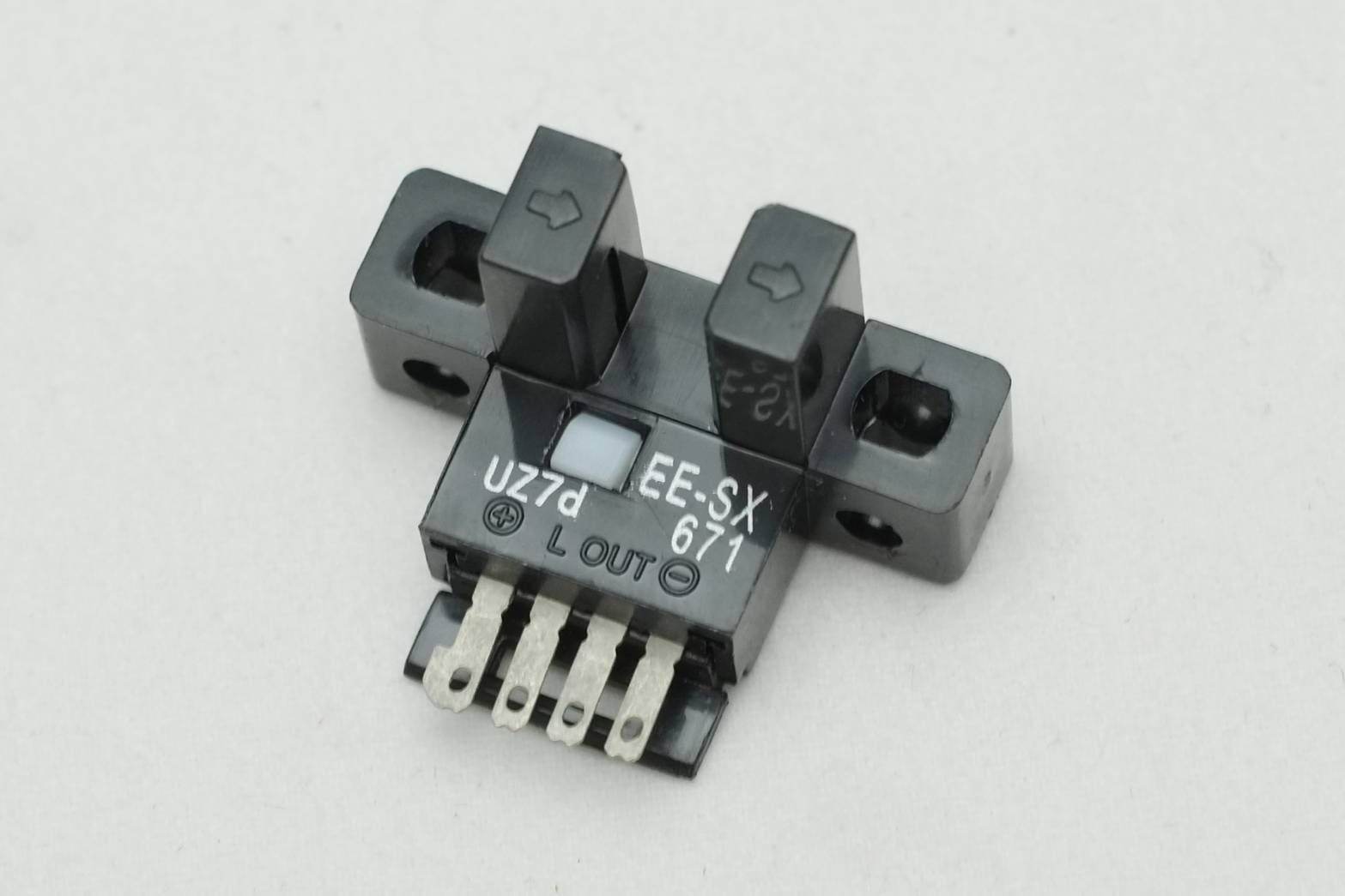 INDUCTIVE SWITCH SENSOR ee-sx671 | Lazada.co.th