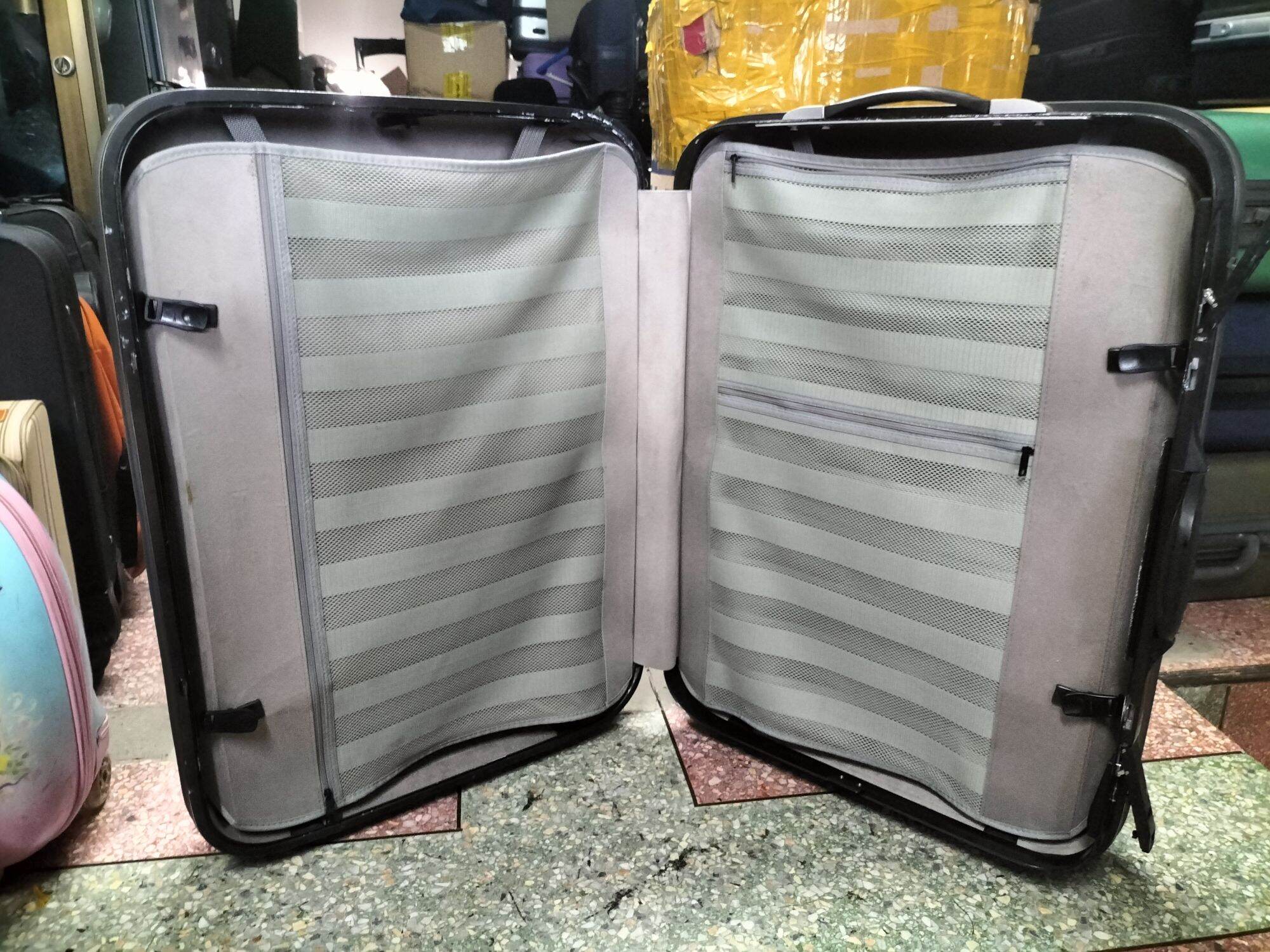 กระเป๋าเดินทางล้อลาก 31 นิ้ว samsonite (E31) | Lazada.co.th