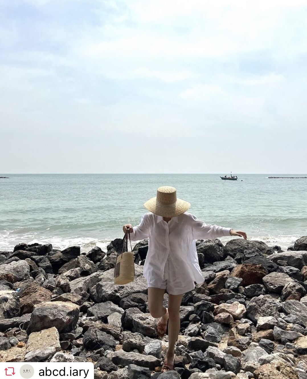 PLOWBRANDS-TL0001 เชิ้ตOversize กระดุมหน้า ชายด้านหน้าตรง ชายด้านหลัง ...