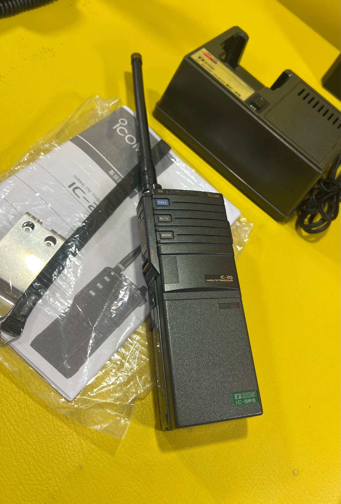 ขายของสะสม วิทยุเก่าญี่ปุ่น icom ic-2G. วิทยุโบราณ ยุค90 ยังใช้งานได้ ...