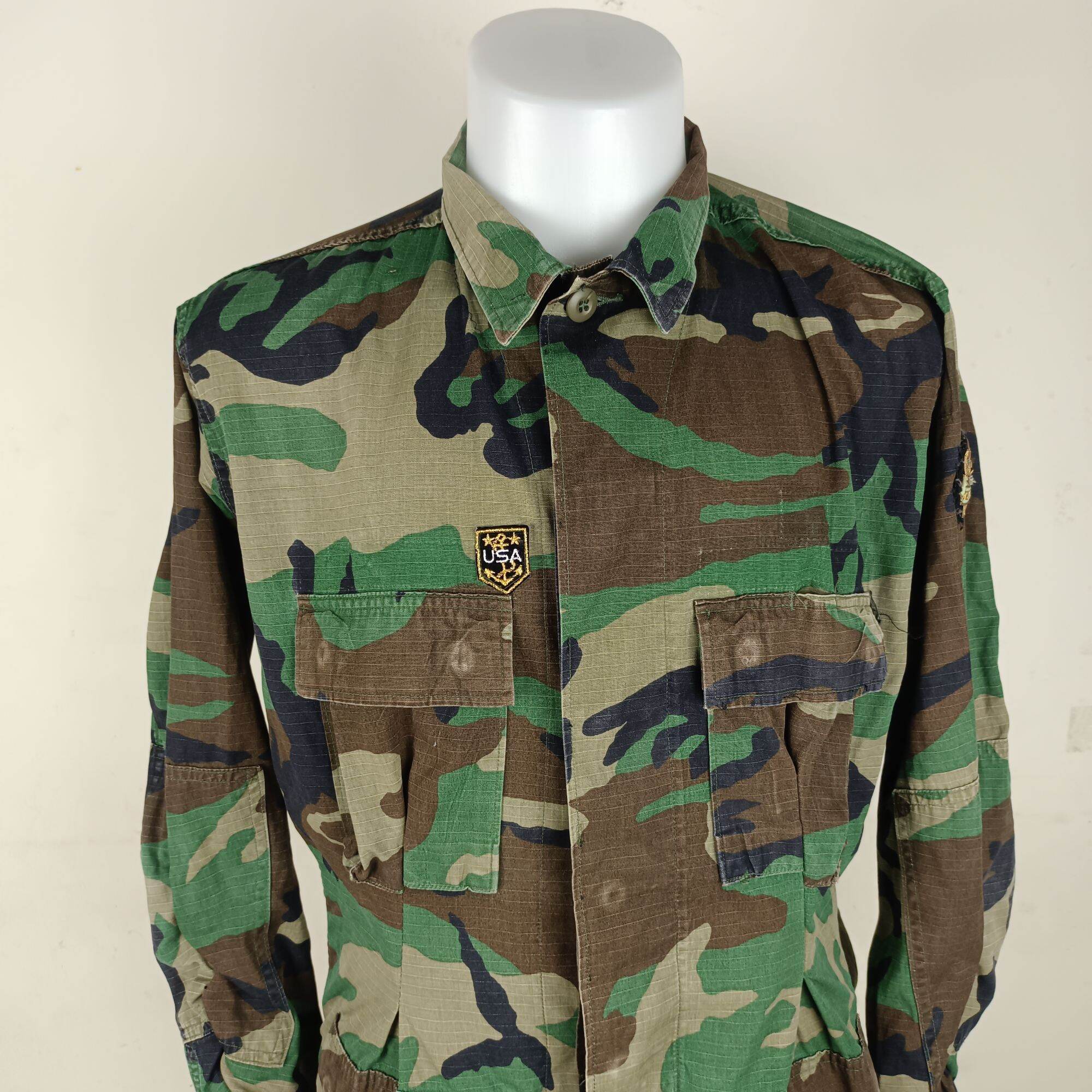 Y105 เสื้อกองทัพสหรัฐ(ของแท้) อก44ลายWoodland ผ้าก้างปลาแก้ทรงมา(อ่าน ...