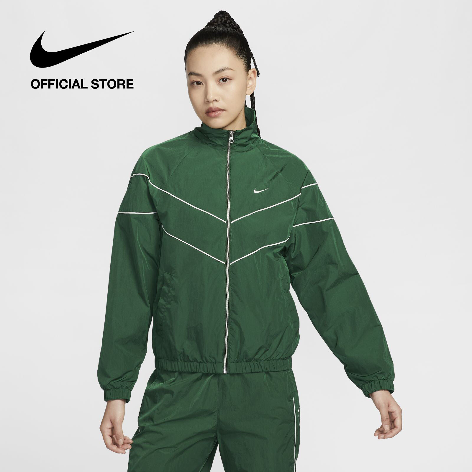 Nike Women's Nsw Windrunner Woven UV Jacket - Gorge Green ไนกี้ เสื้อแจ็คเก็ต UV แบบทอซิปยาวทรง ...