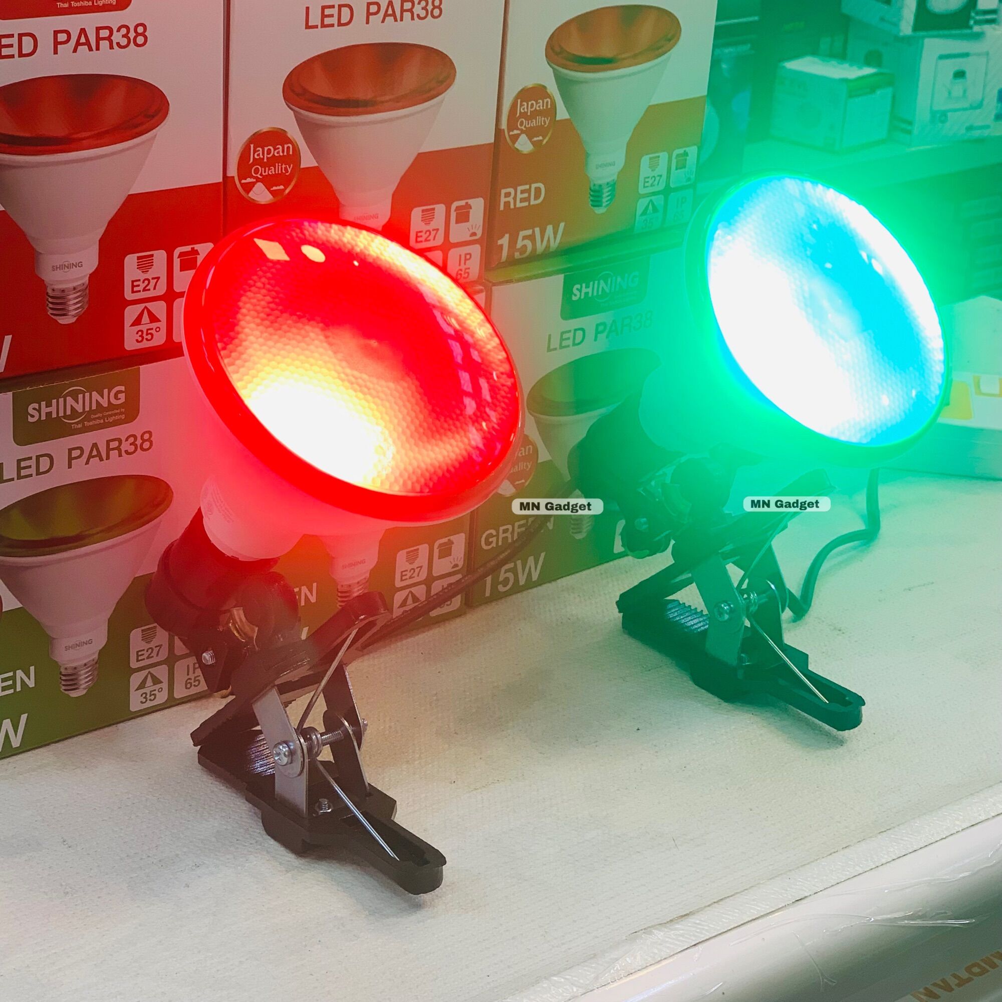 1ดวง-- TOSHIBA SHINING หลอดPAR E27 หลอดไฟ LED PAR38 15W กันน้ำ กันฝุ่น ...