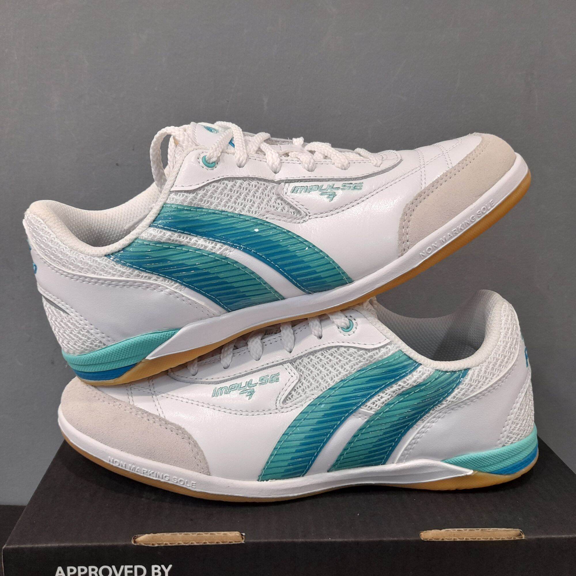 Pan รองเท้าฟุตซอล Pan IMPULSE 6 รองท็อป PF14R3 หนังวัวแท้ ราคา 1990 บาท ...