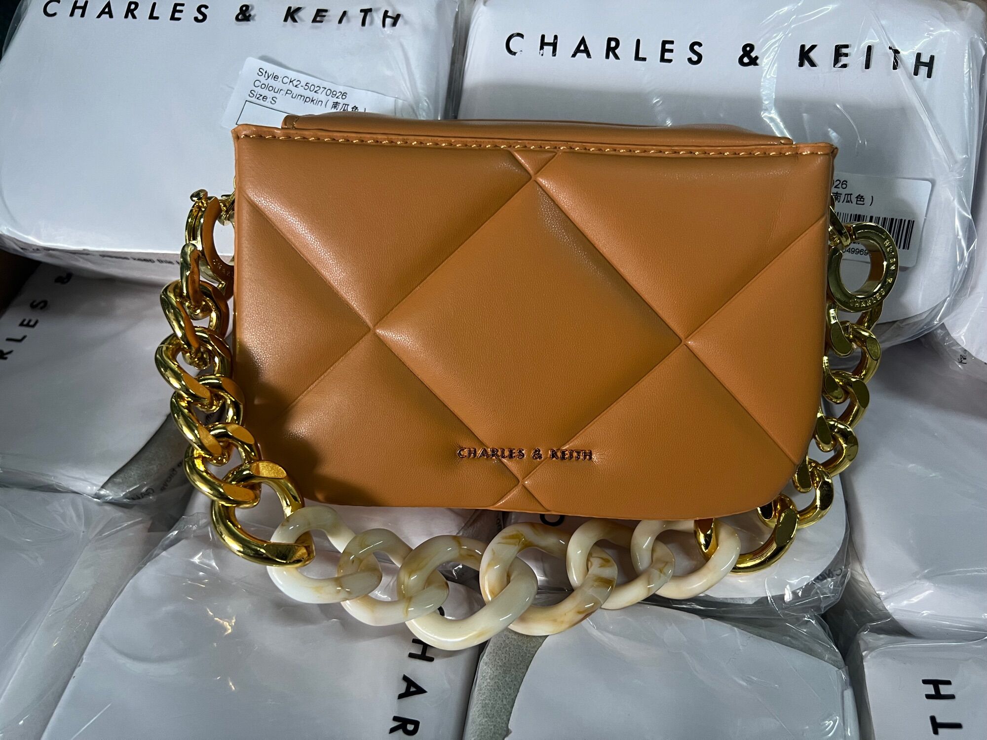 กระเป๋า CK outletแท้‼️ รุ่นนี้คลอใหม่ล่าสุดพึ่งว่างช้อป อ่านก่อนสั่ง ...