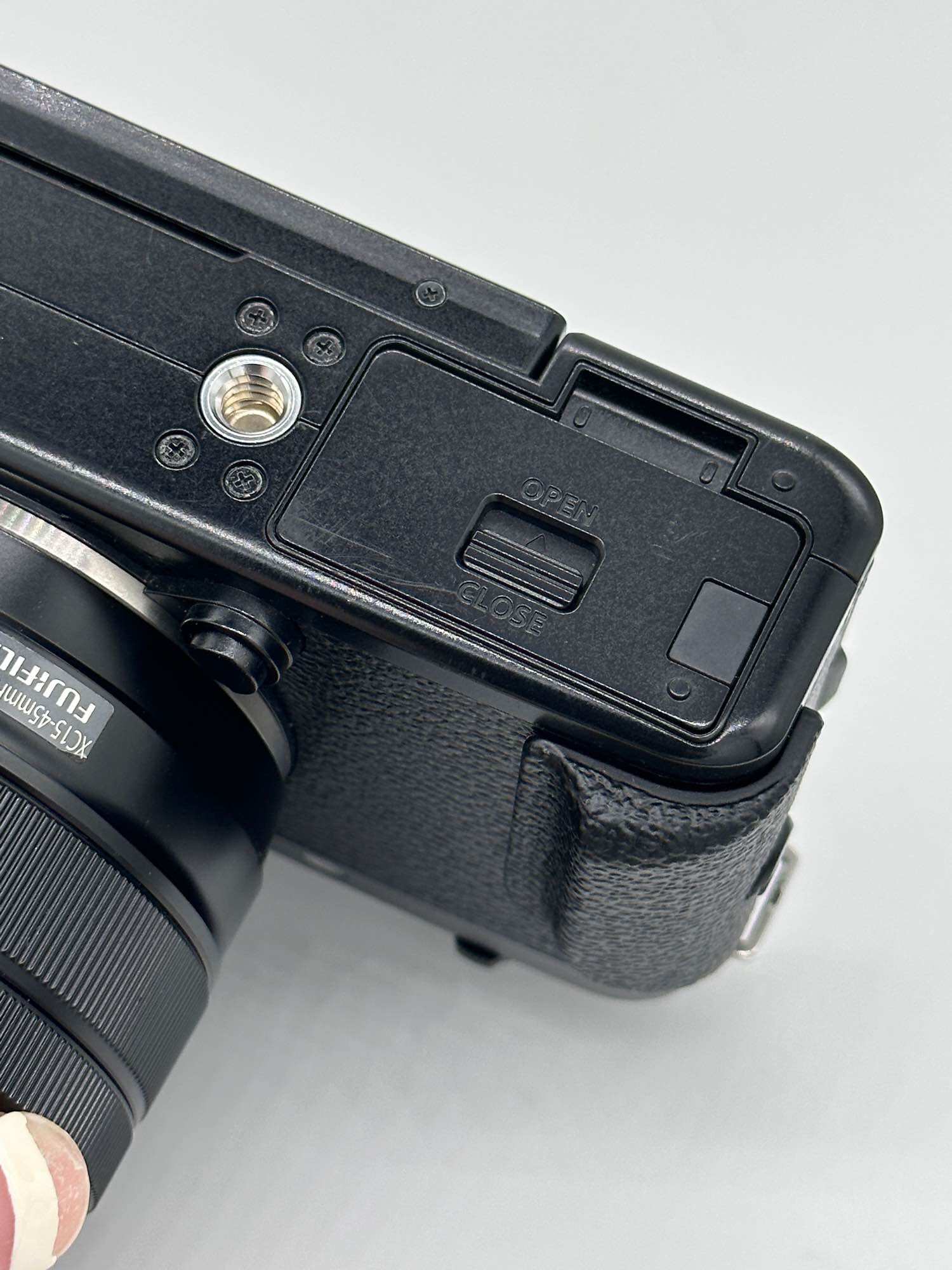 (สินค้ามือ2) กล้อง Fuji XT100 ติดเลนส์ 15-45 wifi เซลฟี่ได้ค่ะ อุปกรณ์ ...