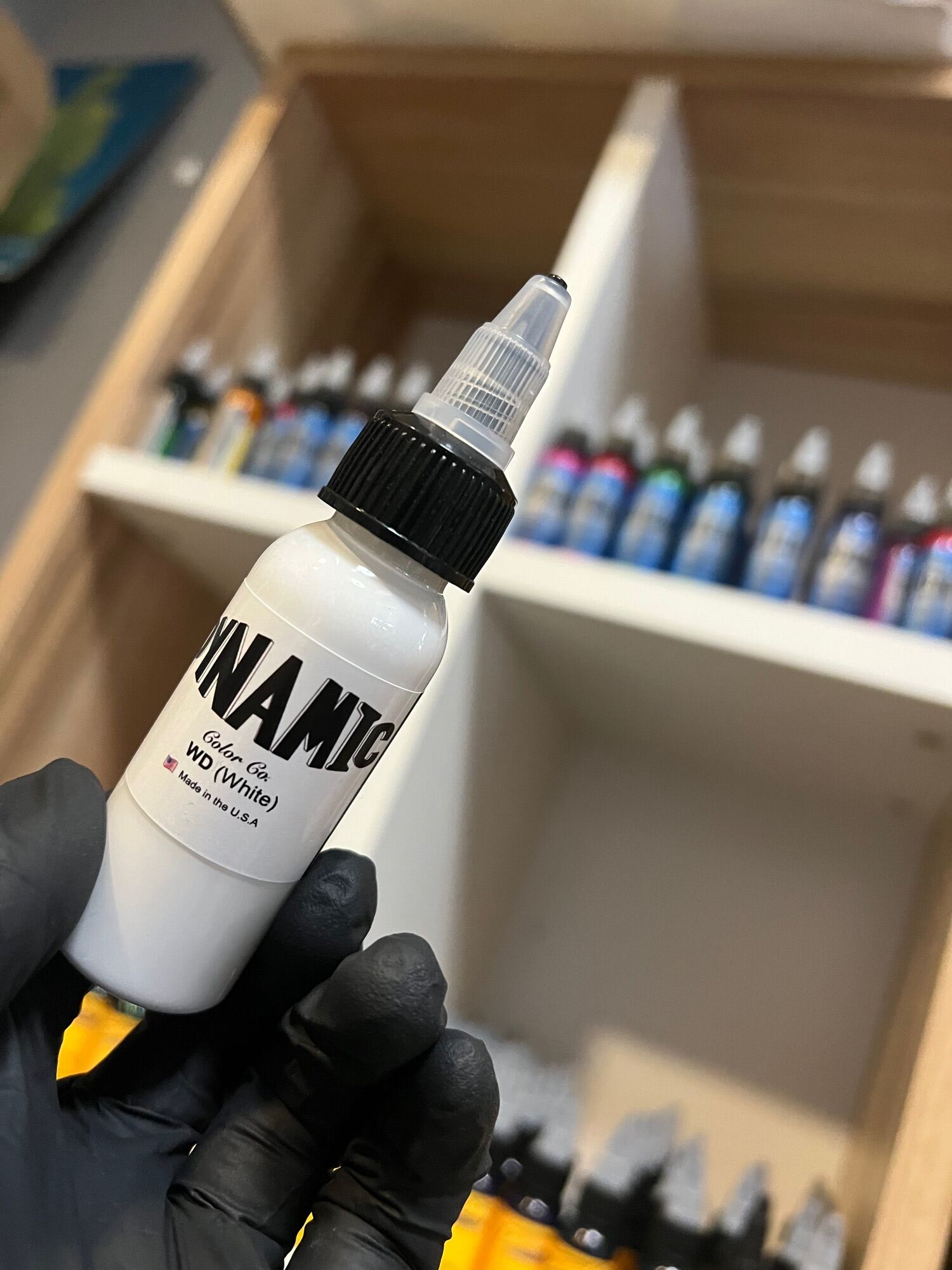 หมึกสัก ไดนามิก สีขาว WD1 เป็นสีขาวที่ดีที่สุดในสีสัก ขนาด แบ่ง 1ออนซ์ ...