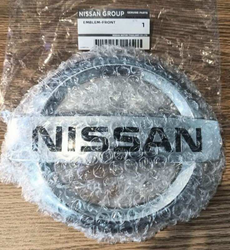 📌แท้ศูนย์ โลโก้ กระจังหน้า NAVARA NP300 ขนาด 16.5x14cm (UUR-62890-4JA0A ...