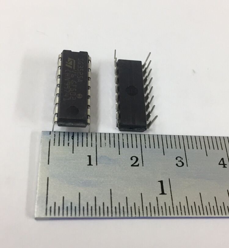 3ชิ้น SG3525 SG3525A ไอซี ภาคขยายสัญญาณ PWM Controllers, Regular Pulse ...