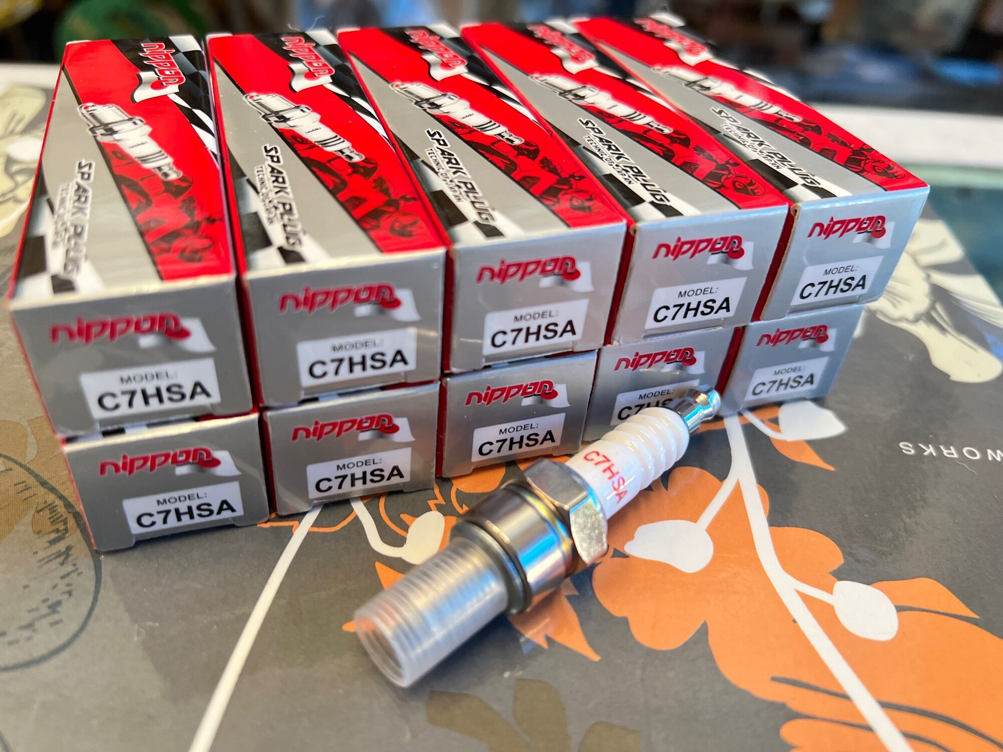 หัวเทียนรถมอเตอร์ไซค์ยี่ห้อNippon เกลียวสั้น C7HSA (ยกกล่อง) - RA ...