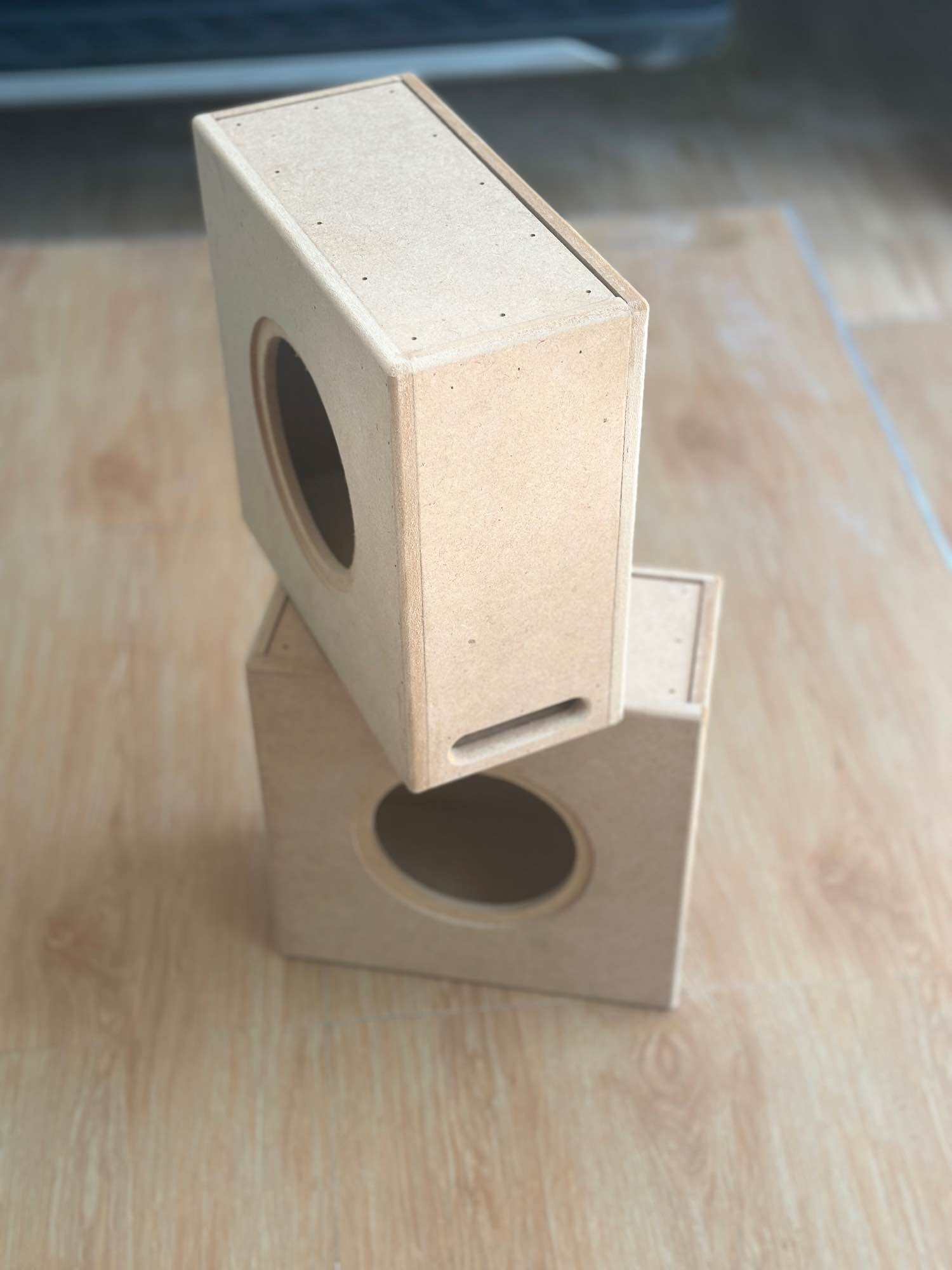 ตู้ลำโพงงานดิบ bass box สำหรับวางใต้ เบาะรถยนต์ | Lazada.co.th