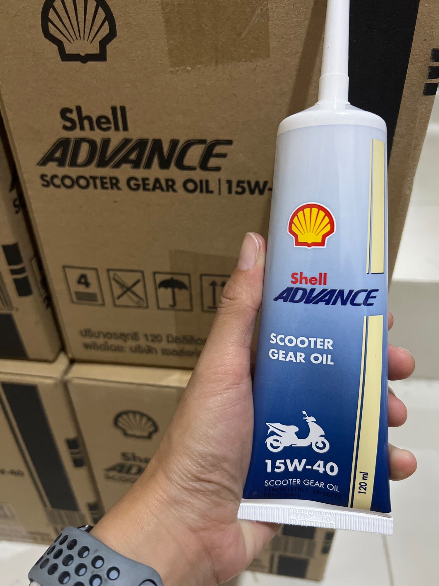 น้ำมันเฟืองท้ายมอเตอร์ไซส์ shell advance 15w/40 ขนาด 120 mL. | Lazada.co.th