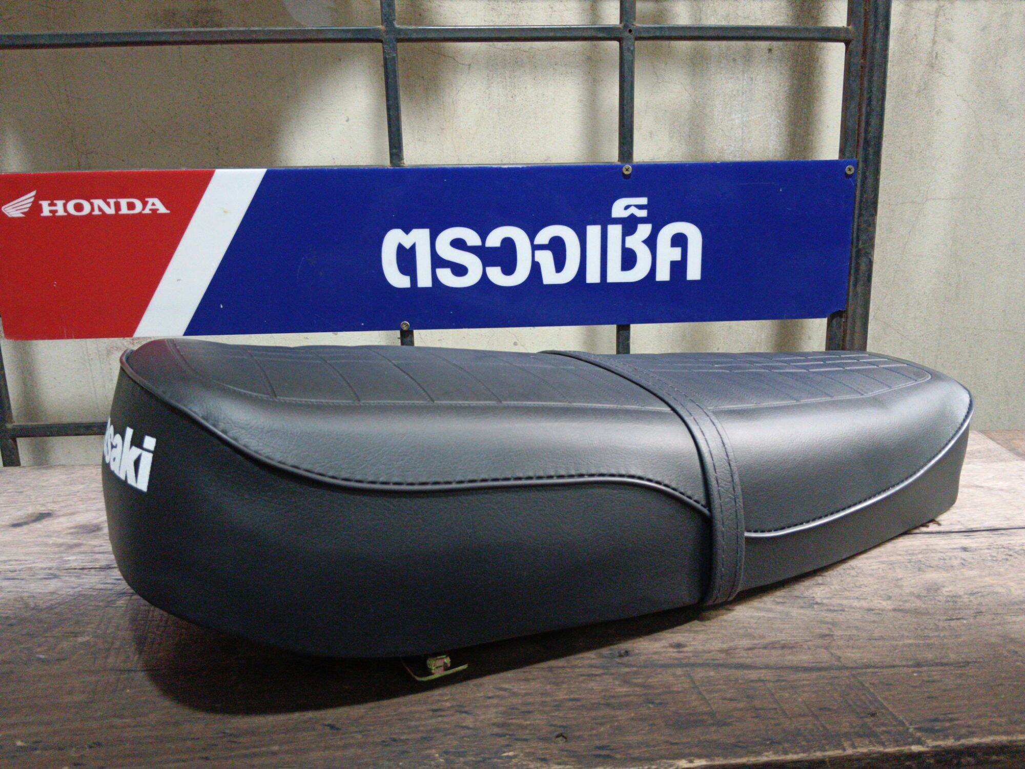 เบาะทรงเดิม Kawasaki GTO M1/M2และM4 จีทีโอพื้นพลาสติก เป็นงานรุ่นเก่า ...