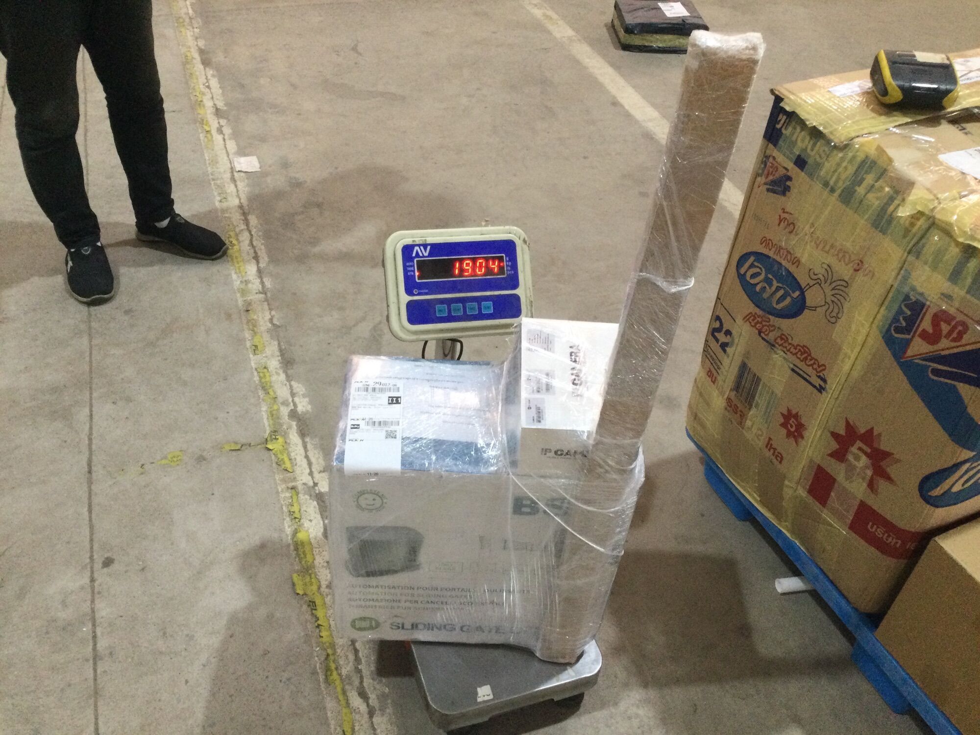 มอเตอร์ประตูรีโมท BSM รุ่น24V+Camera remote wi-fi | Lazada.co.th