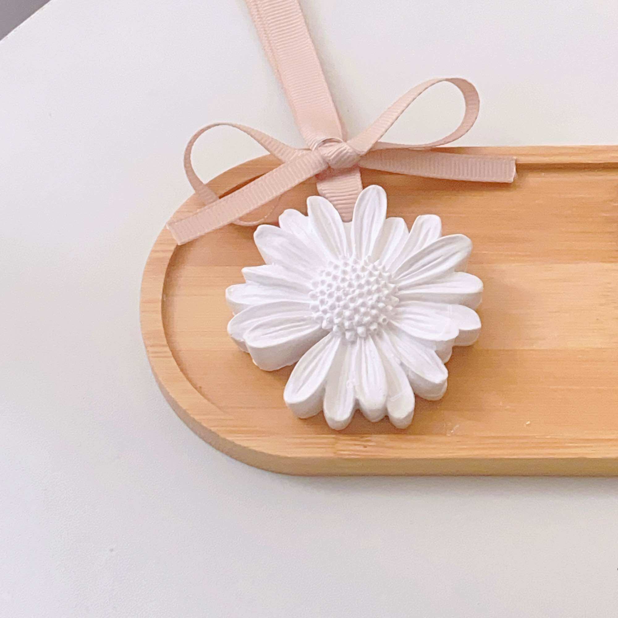 melting me : Wendy Air Freshener ปูนกระจายกลิ่นพร้อมน้ำหอมปรับอากาศ 10 ...