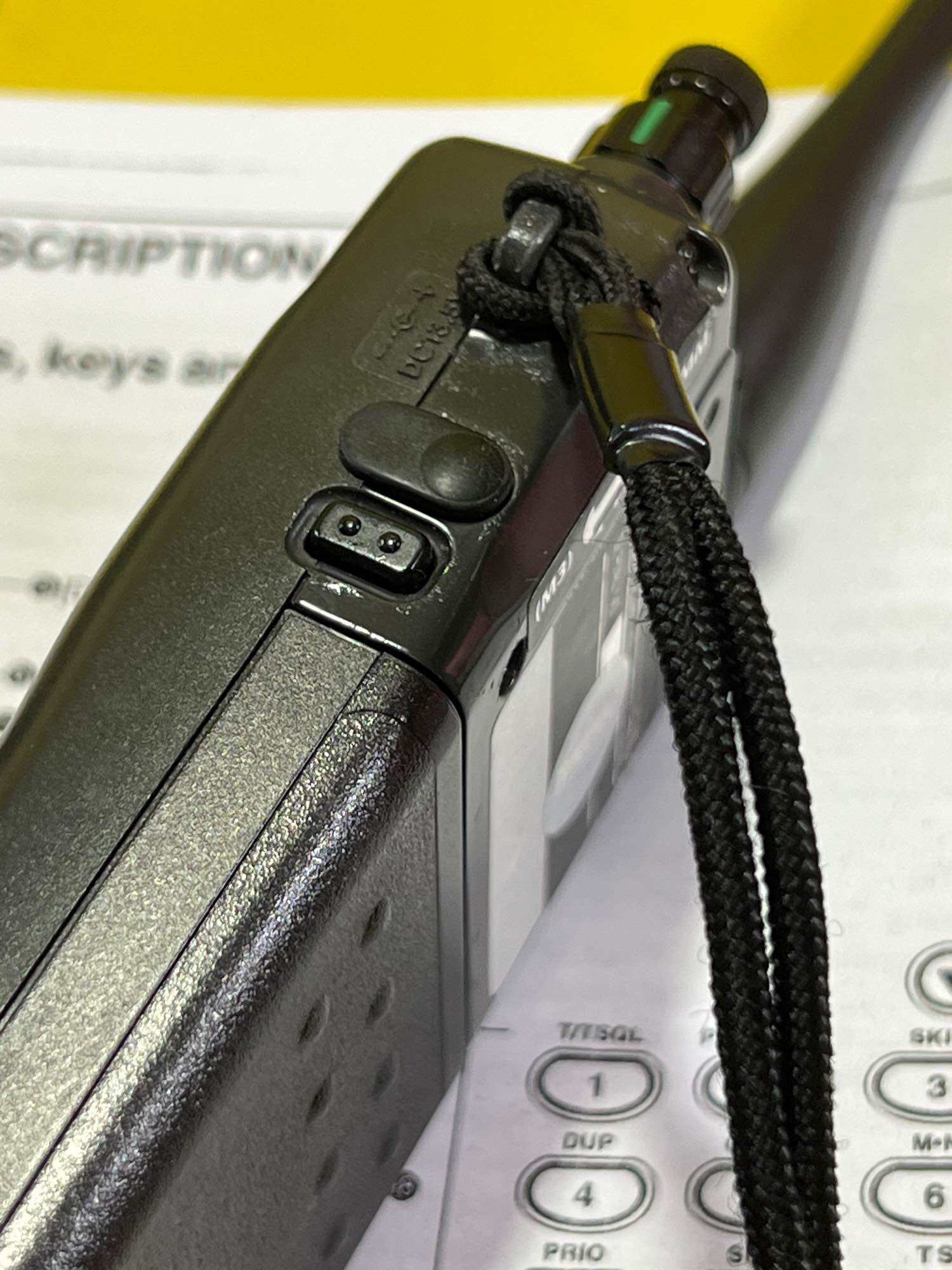 Icom ic-T22. Made in japan. VHF import from Japan Second hand - MUSEN ...