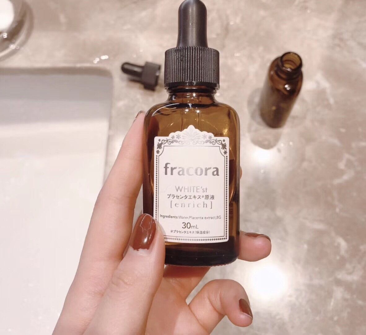 ความลับของเทพธิดาไม่เก่า! สารสกัดจากรก fracora จากญี่ปุ่น30ml เซรั่ม ...