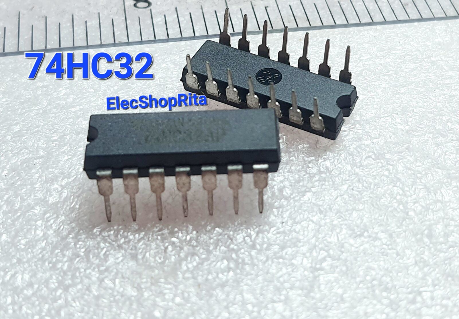 74HC32 ,DIP-14 PIN Semiconductor ไอซี 14 ขา ภาพถ่ายสินค้าจริง( (2ตัว/แพ ...
