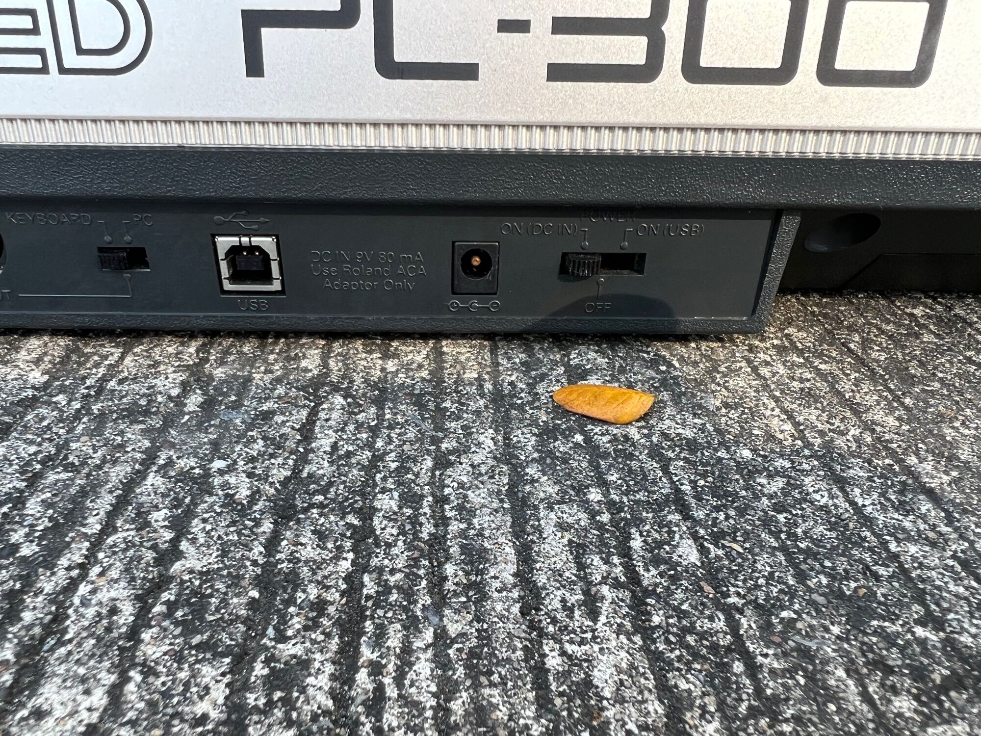 usb midi keyboard Roland ED PC-300 มือสอง - chaomusic - ThaiPick