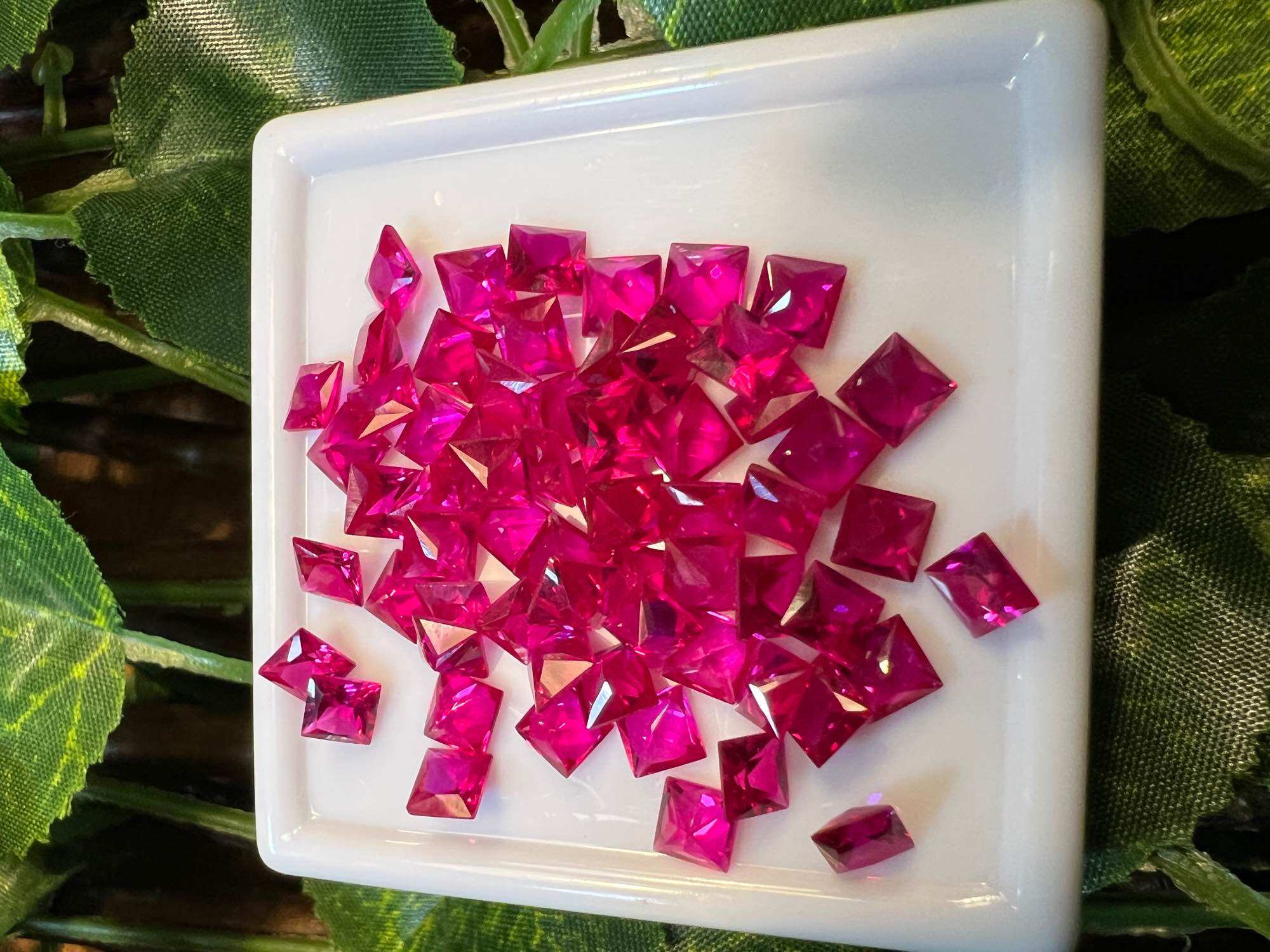 SQUARE 4.50X4.50MM 4 PCS CORUNDUM RUBY SYNTHETIC RED LAB CREATED COLOR ...