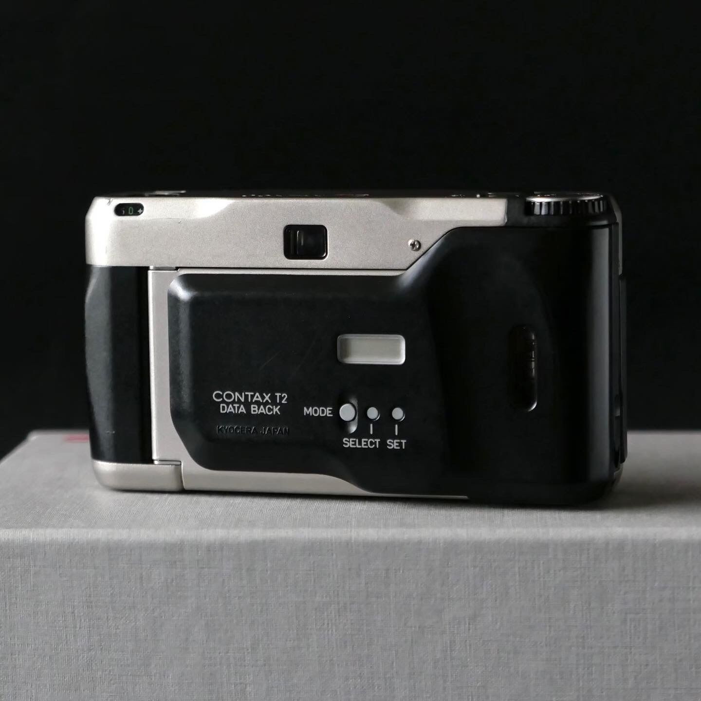 Contax T2 Databack Champagne ( Excellent ) - Leica.Naitounoi - ThaiPick